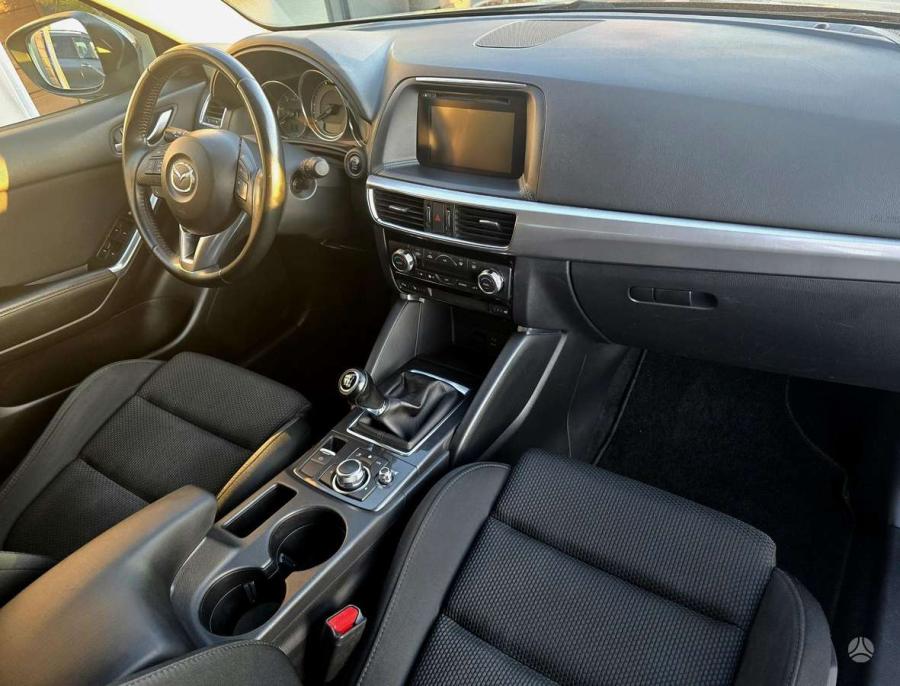 Brown Mazda CX-5 2015 in Taurage, with an engine capacity of 2.19 L and mileage of 190 thousand km for 7700 €, photo 24 on AUTOMOTO.COM.LV