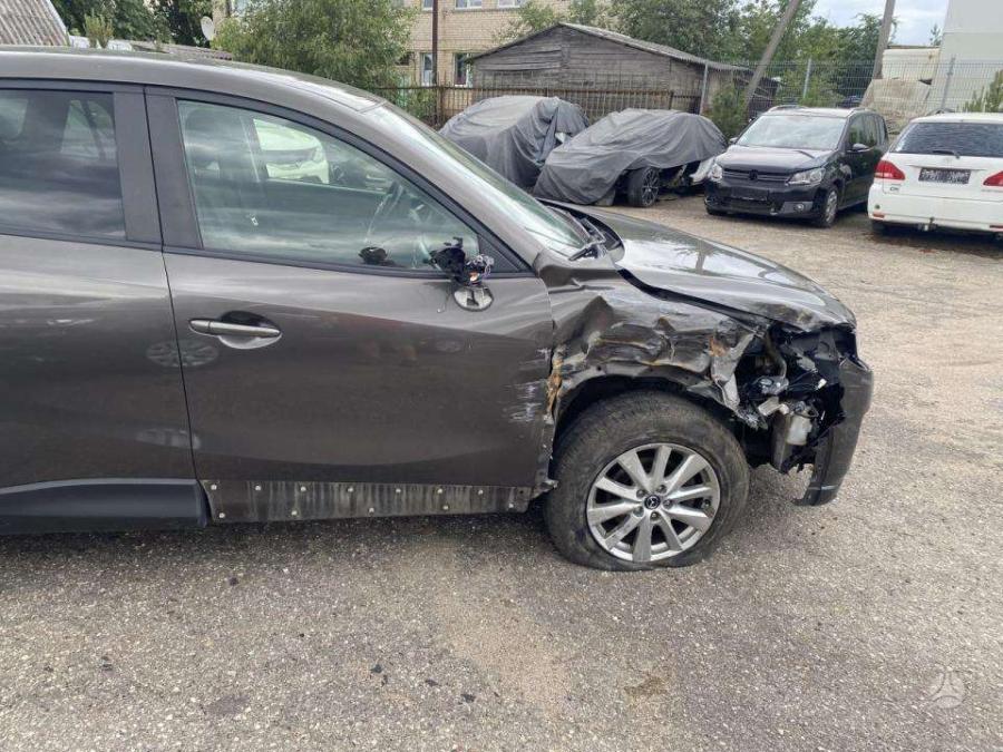 Brown Mazda CX-5 2016 in Radviliskis, with an engine capacity of 2.19 L and mileage of 219 thousand km for 6150 €, photo 7 on AUTOMOTO.COM.LV