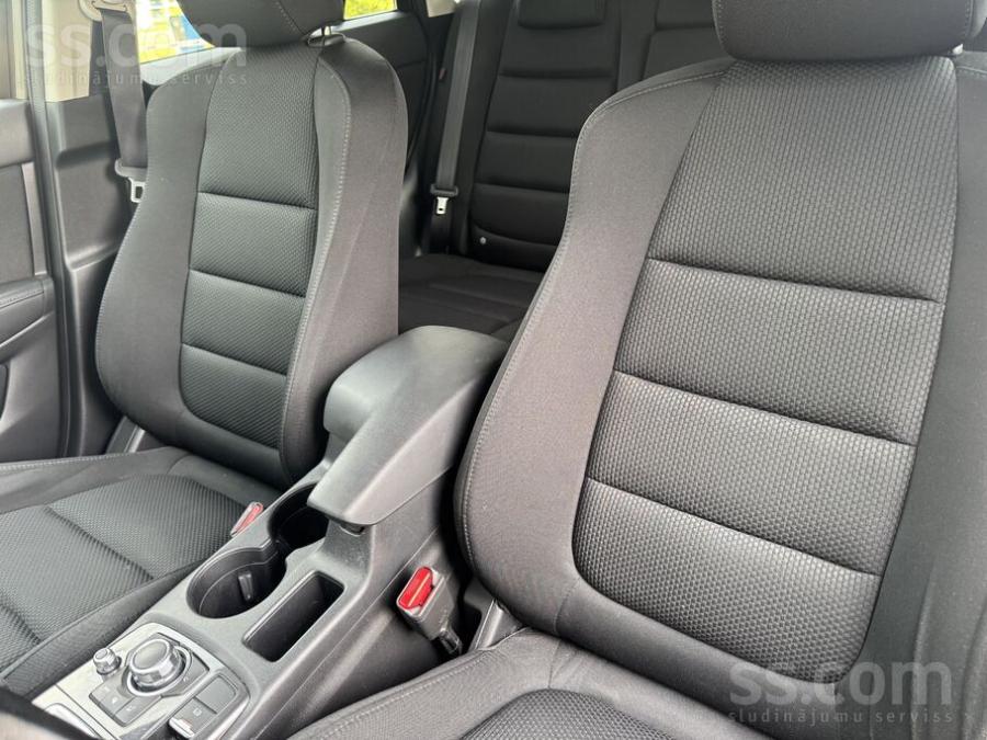Brown Mazda CX-5 2016 in Jelgava, with an engine capacity of 2.20 L and mileage of 171 thousand km for 8900 €, photo 25 on AUTOMOTO.COM.LV