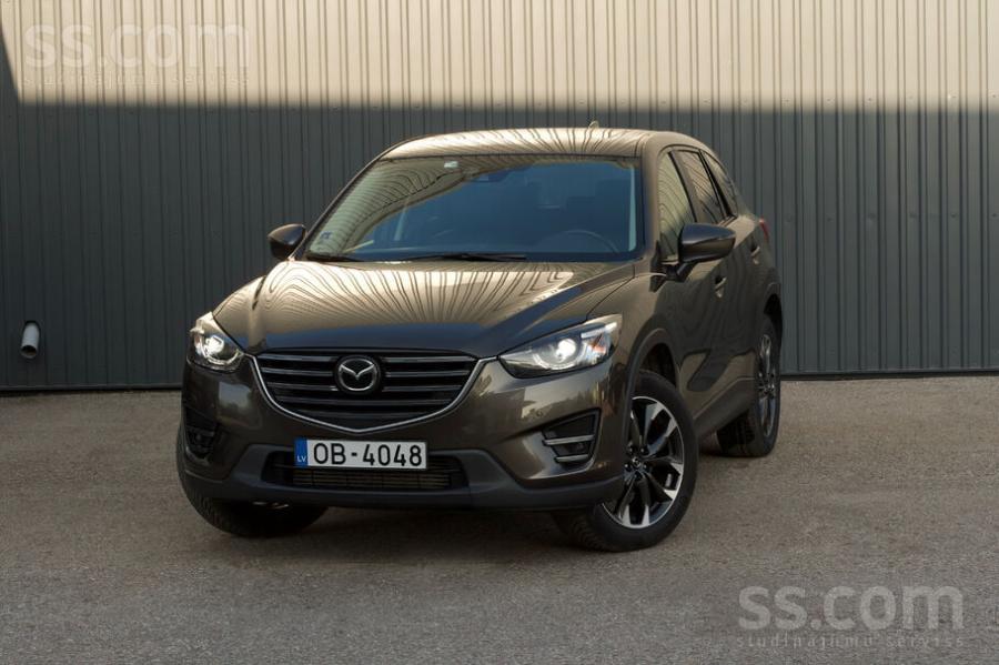 Brown Mazda CX-5 2016 in Riga, with an engine capacity of 2.20 L and mileage of 159 thousand km for 11500 €, photo 1 on AUTOMOTO.COM.LV