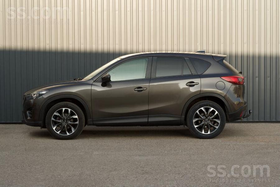 Brown Mazda CX-5 2016 in Riga, with an engine capacity of 2.20 L and mileage of 159 thousand km for 11500 €, photo 4 on AUTOMOTO.COM.LV