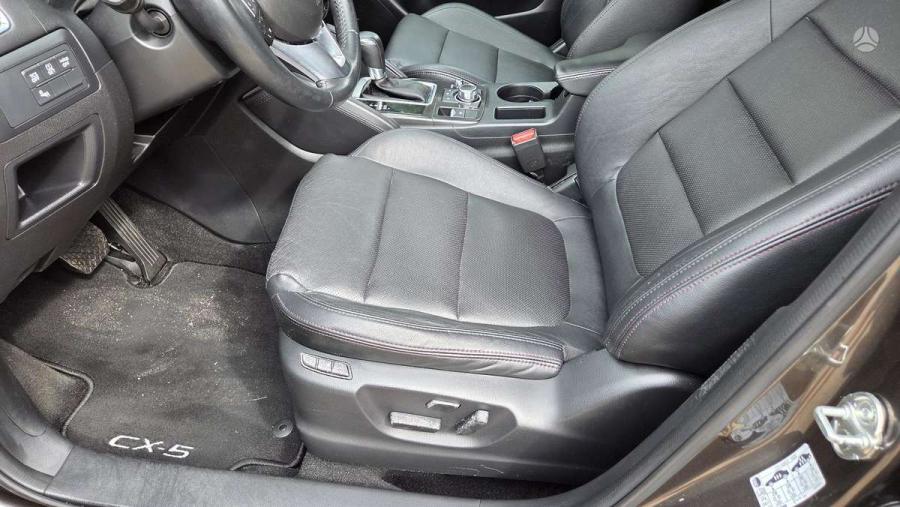 Brūns Mazda CX-5 2016 Prienai, ar dzinēja tilpumu 2.19 L un nobraukumu 150 tūkst. km par 8950 €, foto 12 vietnē AUTOMOTO.COM.LV