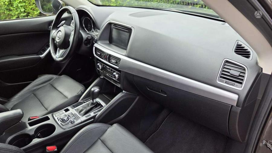 Brūns Mazda CX-5 2016 Prienai, ar dzinēja tilpumu 2.19 L un nobraukumu 150 tūkst. km par 8950 €, foto 17 vietnē AUTOMOTO.COM.LV