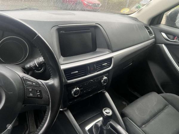 Brūns Mazda CX-5 2016 Tauragė, ar dzinēja tilpumu 2.19 L un nobraukumu 179 tūkst. km par 4700 €, foto 9 vietnē AUTOMOTO.COM.LV