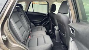 Brown Mazda CX-5 2017 in Telschi, with an engine capacity of 2.19 L and mileage of 179 thousand km for 10700 €, photo 18 on AUTOMOTO.COM.LV