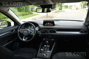 Brown Mazda CX-5 2018 in Riga, with an engine capacity of 2.00 L and mileage of 121 thousand km for 16700 €, photo 6 on AUTOMOTO.COM.LV