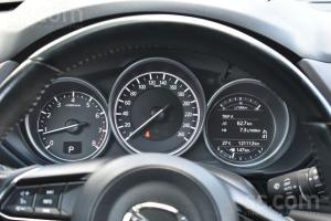 Brown Mazda CX-5 2018 in Riga, with an engine capacity of 2.00 L and mileage of 121 thousand km for 16700 €, photo 8 on AUTOMOTO.COM.LV