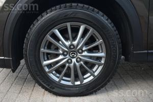 Brown Mazda CX-5 2018 in Riga, with an engine capacity of 2.00 L and mileage of 121 thousand km for 16700 €, photo 10 on AUTOMOTO.COM.LV