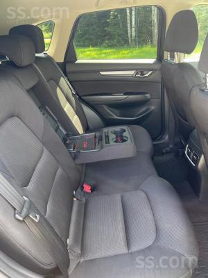 Brown Mazda CX-5 2018 in Riga, with an engine capacity of 2.00 L and mileage of 107 thousand km for 17500 €, photo 12 on AUTOMOTO.COM.LV