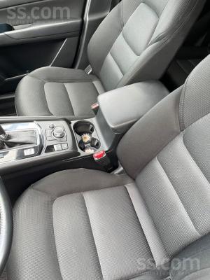 Brown Mazda CX-5 2018 in Riga, with an engine capacity of 2.00 L and mileage of 107 thousand km for 17500 €, photo 13 on AUTOMOTO.COM.LV