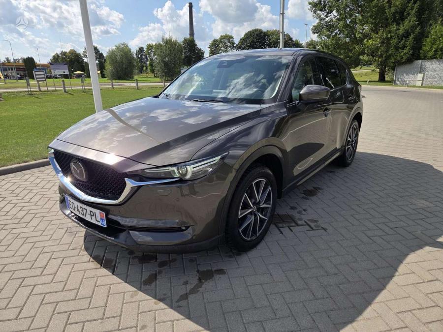 Brown Mazda CX-5 2017 in Taurage, with an engine capacity of 2.20 L and mileage of 223 thousand km for 10500 €, photo 1 on AUTOMOTO.COM.LV