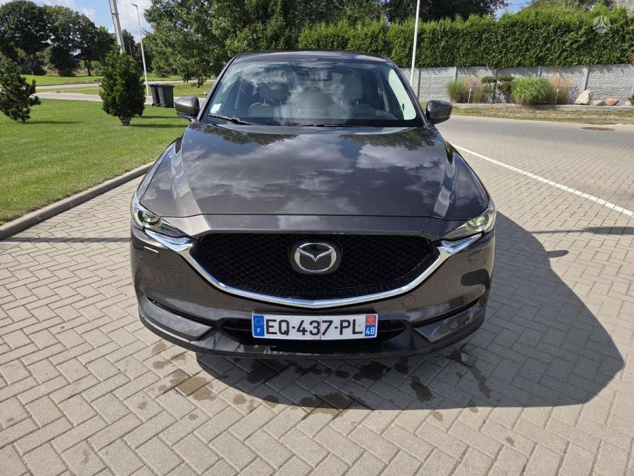 Brown Mazda CX-5 2017 in Taurage, with an engine capacity of 2.20 L and mileage of 223 thousand km for 10500 €, photo 3 on AUTOMOTO.COM.LV