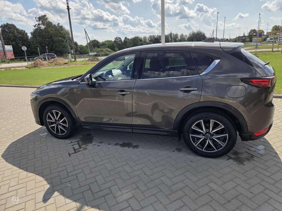 Brown Mazda CX-5 2017 in Taurage, with an engine capacity of 2.20 L and mileage of 223 thousand km for 10500 €, photo 9 on AUTOMOTO.COM.LV