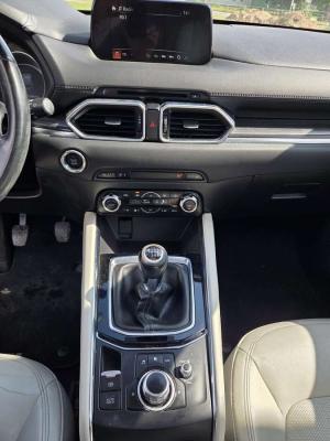 Brown Mazda CX-5 2017 in Taurage, with an engine capacity of 2.20 L and mileage of 223 thousand km for 10500 €, photo 14 on AUTOMOTO.COM.LV