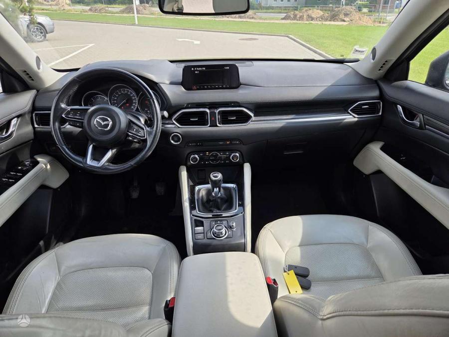 Brown Mazda CX-5 2017 in Taurage, with an engine capacity of 2.20 L and mileage of 223 thousand km for 10500 €, photo 19 on AUTOMOTO.COM.LV