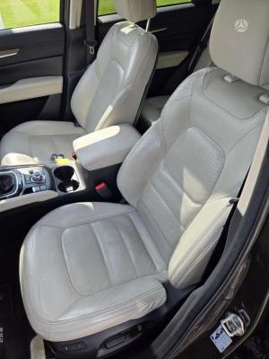 Brown Mazda CX-5 2017 in Taurage, with an engine capacity of 2.20 L and mileage of 223 thousand km for 10500 €, photo 23 on AUTOMOTO.COM.LV