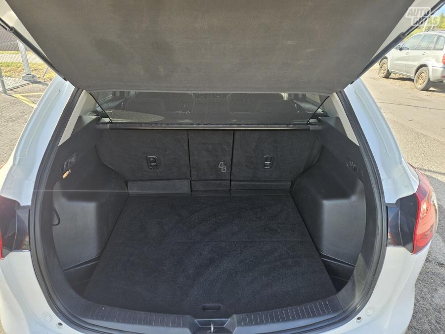 Mazda CX-5 2013 in Taurage, with an engine capacity of 2.20 L and mileage of 168 thousand km for 6700 €, photo 14 on AUTOMOTO.COM.LV
