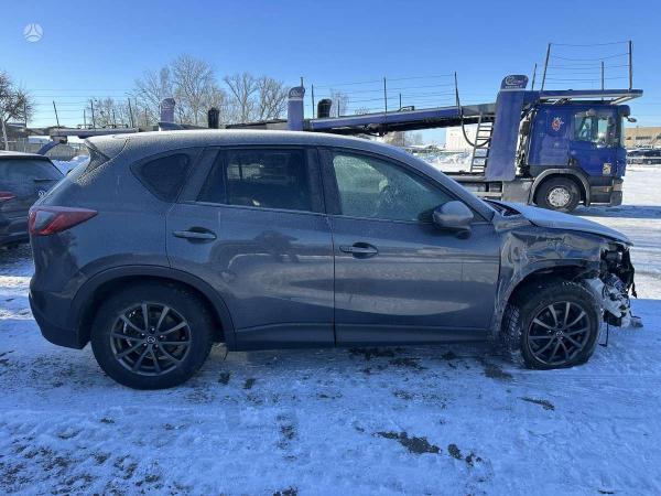 Mazda CX-5 2014 Marijampole, ar dzinēja tilpumu 2.19 L un nobraukumu 230 tūkst. km par 3650 €, foto 4 vietnē AUTOMOTO.COM.LV