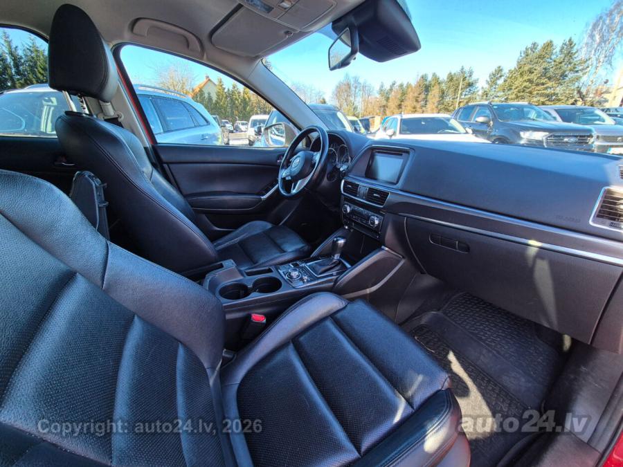 Mazda CX-5 2016 in Tartu, with an engine capacity of 2.20 L and mileage of 198 thousand km for 13490 €, photo 4 on AUTOMOTO.COM.LV