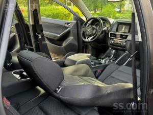 Mazda CX-5 2016 in Jelgava, with an engine capacity of 2.20 L and mileage of 205 thousand km for 7850 €, photo 21 on AUTOMOTO.COM.LV