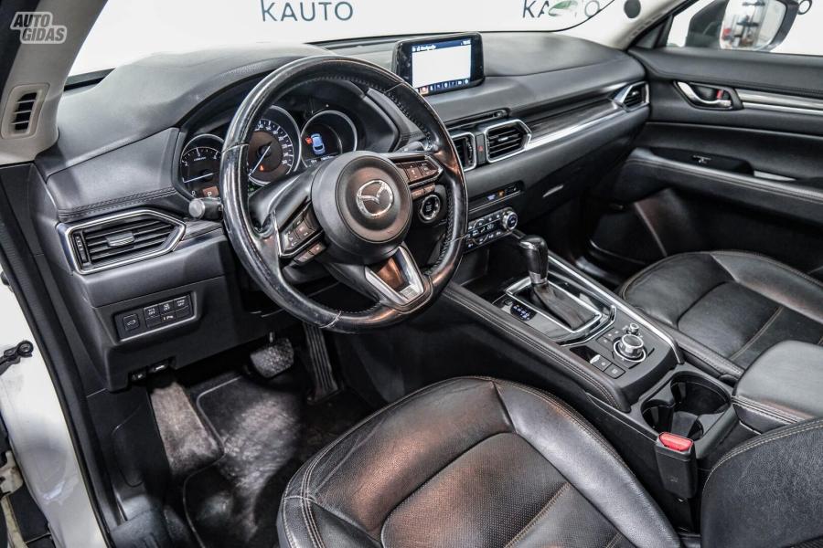 Mazda CX-5 2017 in Kaunas, with an engine capacity of 2.20 L and mileage of 196 thousand km for 14490 €, photo 5 on AUTOMOTO.COM.LV