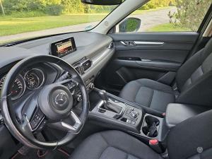 Mazda CX-5 2017 in Ukmerge, with an engine capacity of 2.19 L and mileage of 278 thousand km for 9900 €, photo 16 on AUTOMOTO.COM.LV