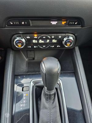 Mazda CX-5 2017 in Ukmerge, with an engine capacity of 2.19 L and mileage of 278 thousand km for 9900 €, photo 19 on AUTOMOTO.COM.LV