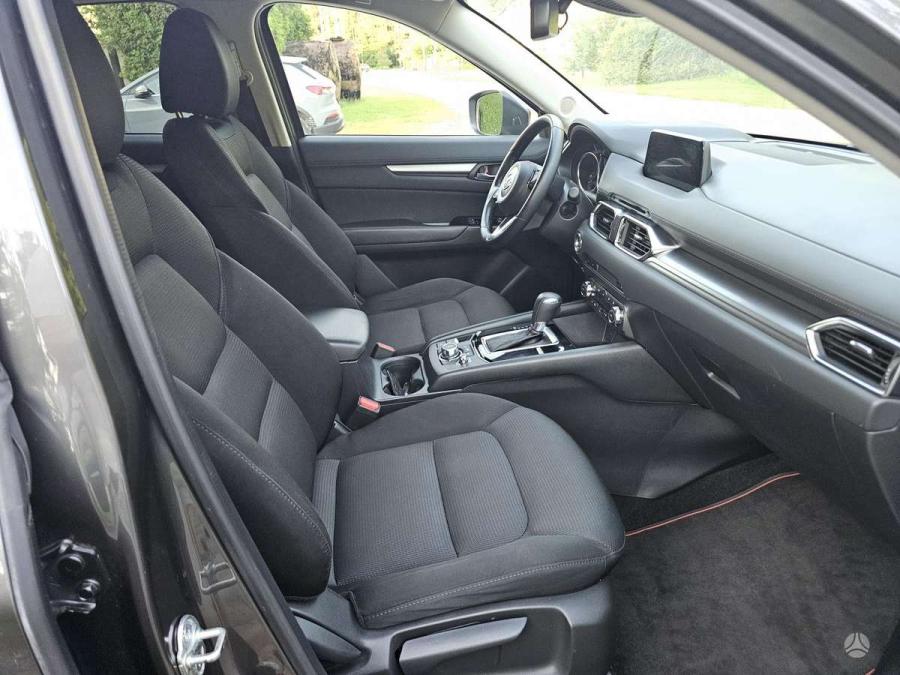 Mazda CX-5 2017 in Ukmerge, with an engine capacity of 2.19 L and mileage of 278 thousand km for 9900 €, photo 22 on AUTOMOTO.COM.LV