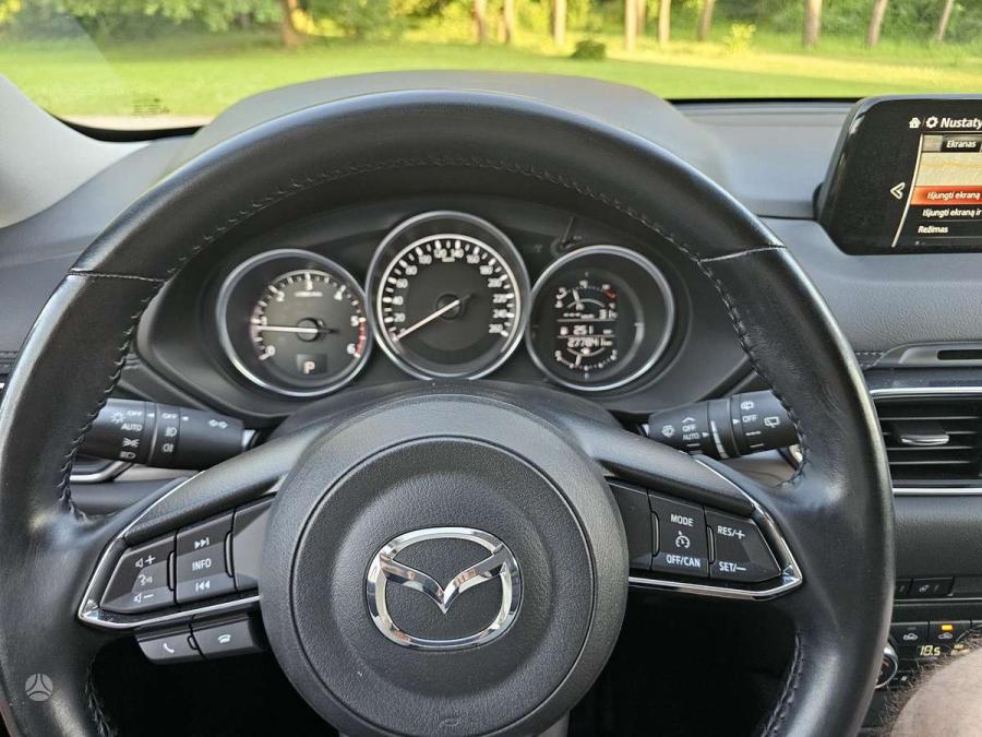 Mazda CX-5 2017 in Ukmerge, with an engine capacity of 2.19 L and mileage of 278 thousand km for 9900 €, photo 27 on AUTOMOTO.COM.LV