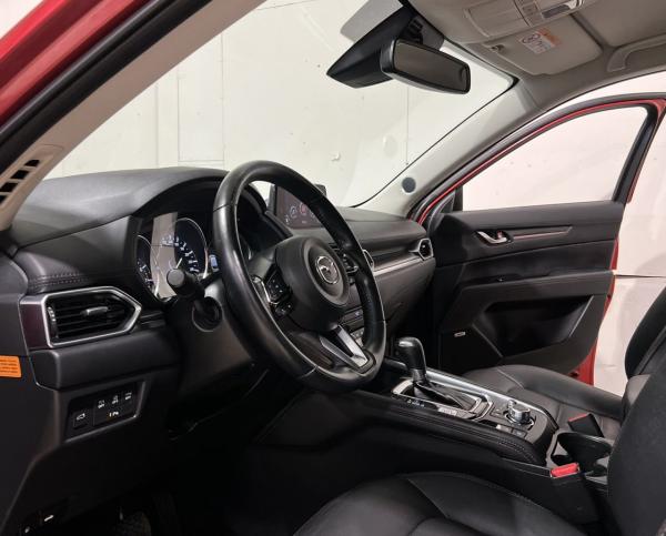 Mazda CX-5 2017 Klaipėda, ar dzinēja tilpumu 0.00 L un nobraukumu 199 tūkst. km par 17900 €, foto 5 vietnē AUTOMOTO.COM.LV