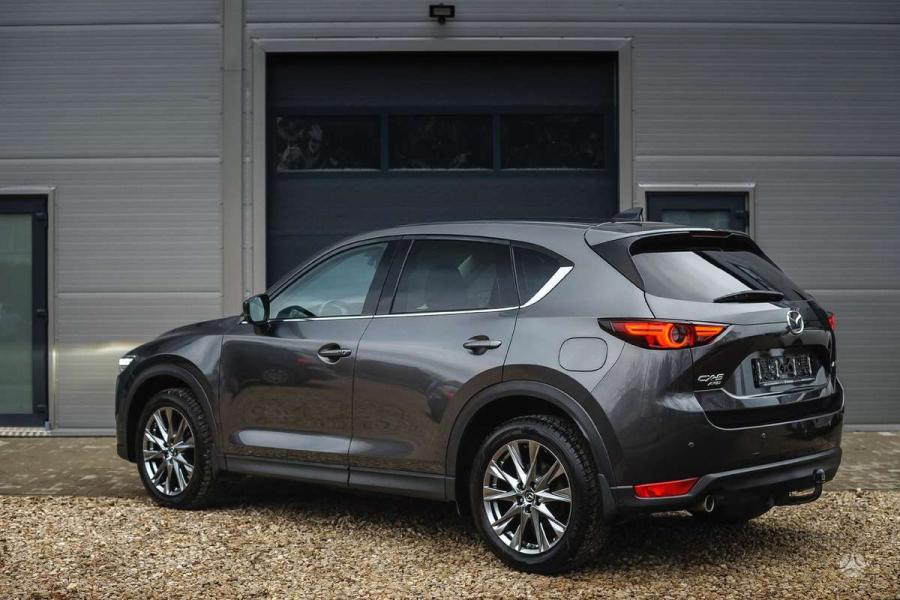 Mazda CX-5 2018 in Kaunas, with an engine capacity of 2.49 L and mileage of 227 thousand km for 18550 €, photo 4 on AUTOMOTO.COM.LV