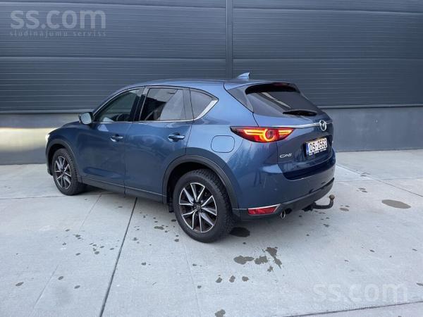 Mazda CX-5 2018 Rīga, ar dzinēja tilpumu 2.20 L un nobraukumu 221 tūkst. km par 10900 €, foto 5 vietnē AUTOMOTO.COM.LV
