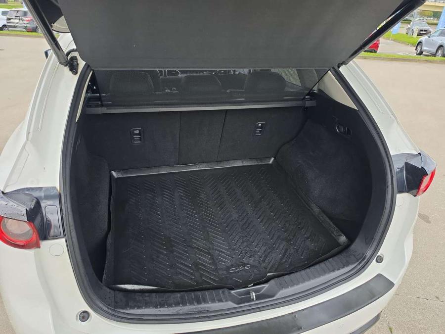 Mazda CX-5 2019 Klaipėda, ar dzinēja tilpumu 2.50 L un nobraukumu 126 tūkst. km par 19991 €, foto 30 vietnē AUTOMOTO.COM.LV