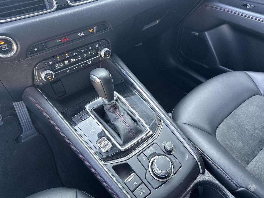 Mazda CX-5 2021 in Klaipeda, with an engine capacity of 2.50 L and mileage of 111 thousand km for 23900 €, photo 18 on AUTOMOTO.COM.LV