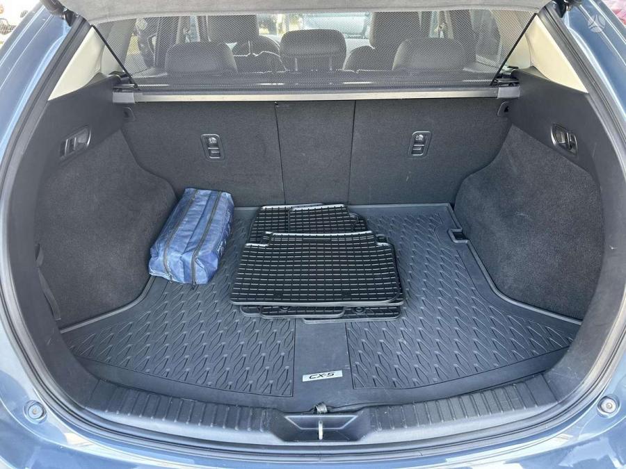 Mazda CX-5 2021 in Klaipeda, with an engine capacity of 2.50 L and mileage of 111 thousand km for 23900 €, photo 28 on AUTOMOTO.COM.LV