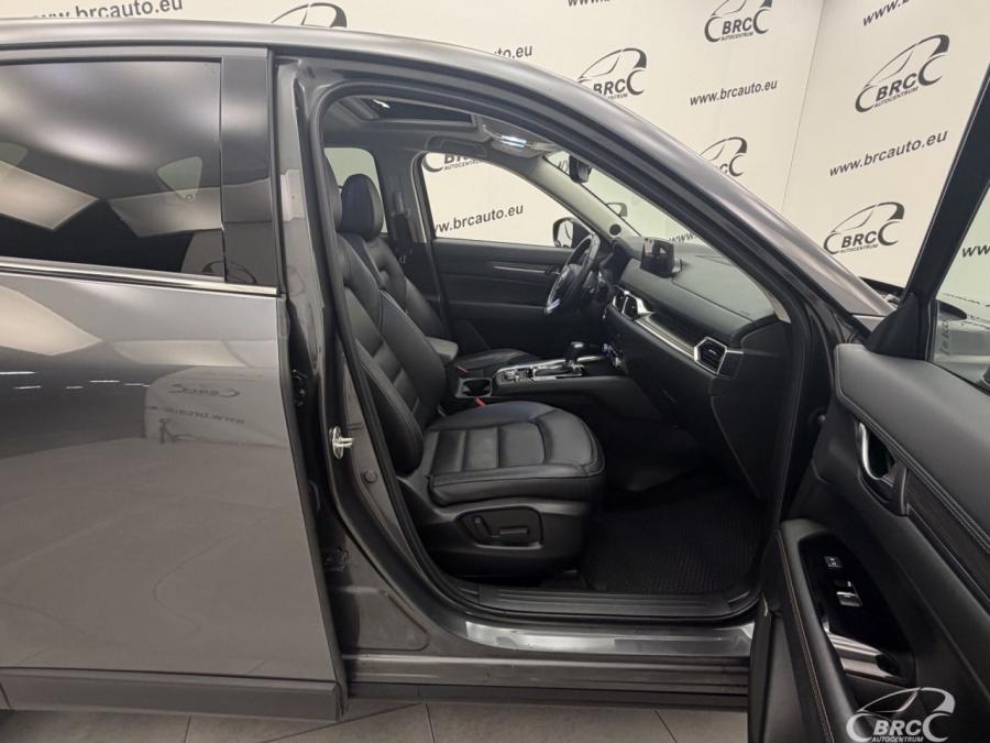 Mazda CX-5 2021 in Vilnius, with an engine capacity of 2.49 L and mileage of 106 thousand km for 17900 €, photo 5 on AUTOMOTO.COM.LV