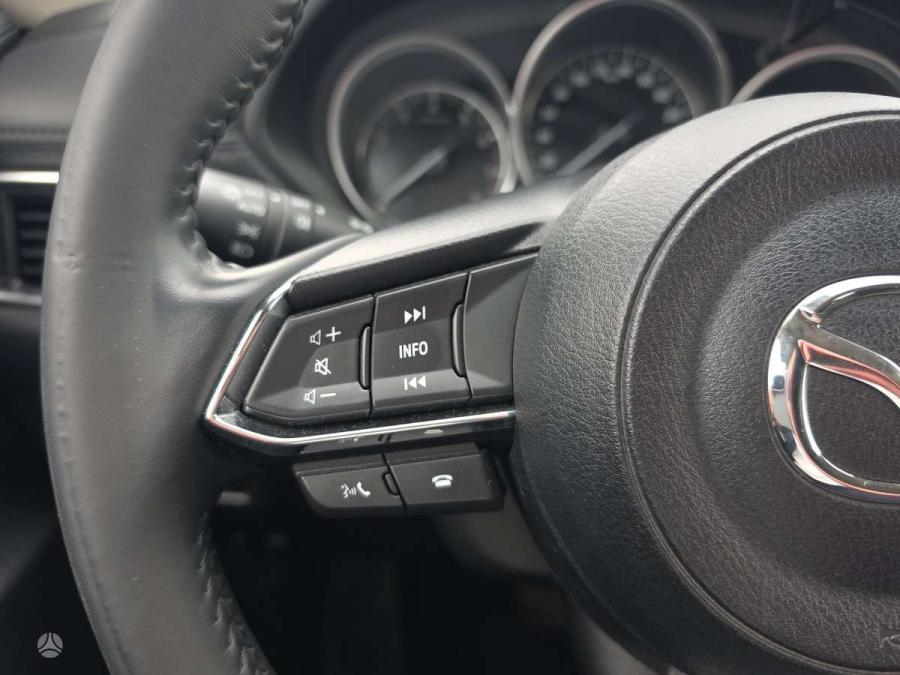 Mazda CX-5 2022 in Klaipeda, with an engine capacity of 2.00 L and mileage of 65 thousand km for 23500 €, photo 17 on AUTOMOTO.COM.LV