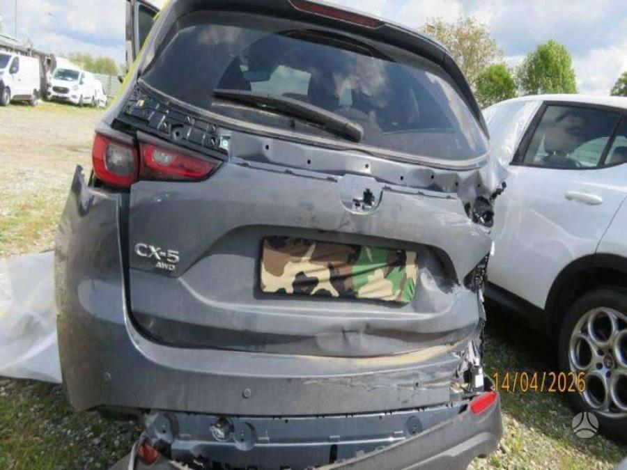 Mazda CX-5 2024 in Kaunas, with an engine capacity of 2.19 L and mileage of 114 thousand km for 6000 €, photo 5 on AUTOMOTO.COM.LV