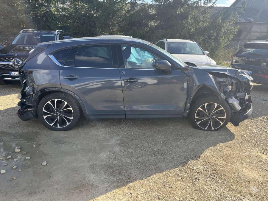 Mazda CX-5 2024 Kauņa, ar dzinēja tilpumu 2.19 L un nobraukumu 114 tūkst. km par 6000 €, foto 5 vietnē AUTOMOTO.COM.LV