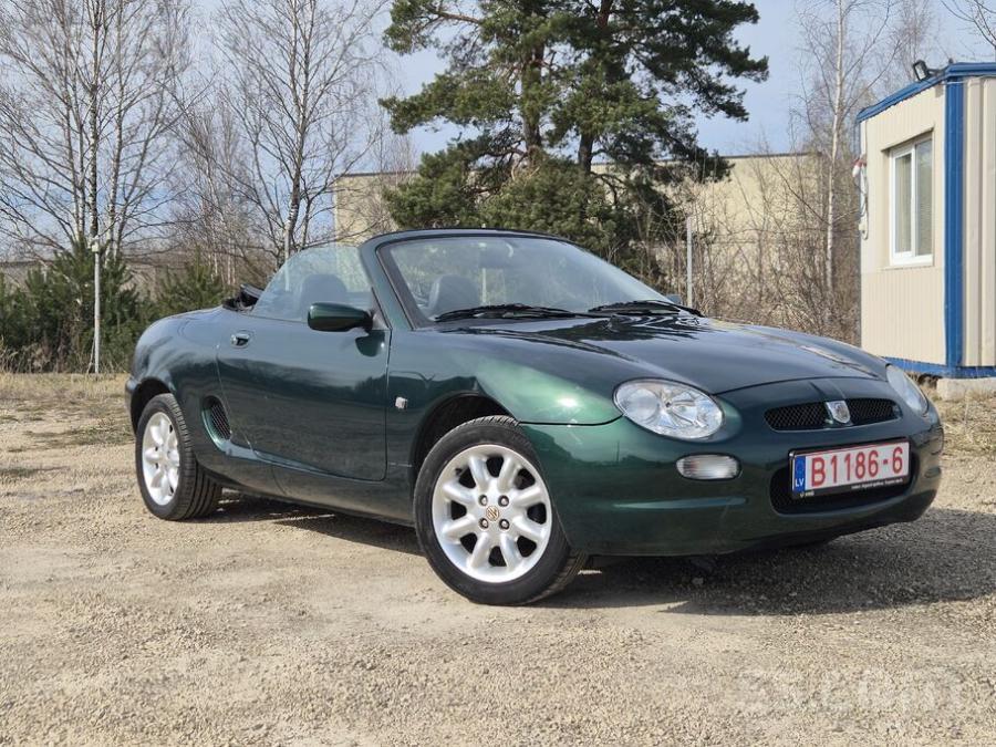 Zaļš Mazda CX-5 2001 Rīga, ar dzinēja tilpumu 1.80 L un nobraukumu 103 tūkst. km par 2250 €, foto 3 vietnē AUTOMOTO.COM.LV