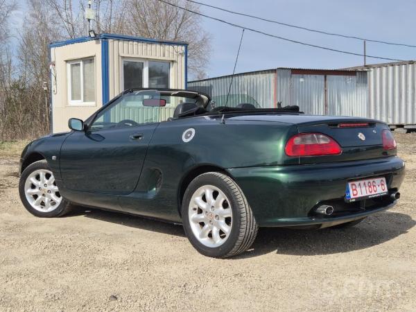 Zaļš Mazda CX-5 2001 Rīga, ar dzinēja tilpumu 1.80 L un nobraukumu 103 tūkst. km par 2250 €, foto 4 vietnē AUTOMOTO.COM.LV