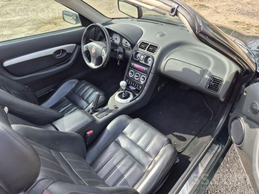 Zaļš Mazda CX-5 2001 Rīga, ar dzinēja tilpumu 1.80 L un nobraukumu 103 tūkst. km par 2250 €, foto 8 vietnē AUTOMOTO.COM.LV