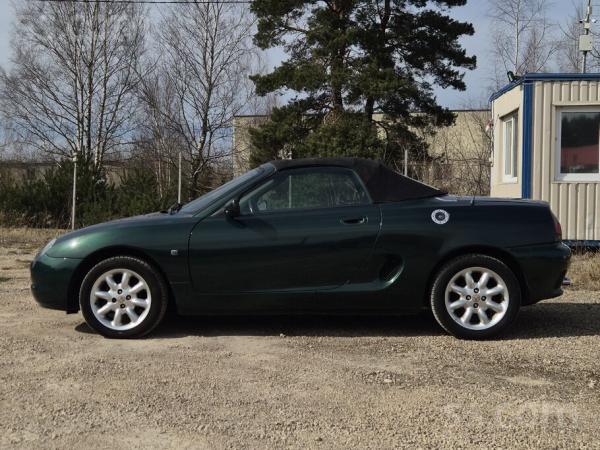 Zaļš Mazda CX-5 2001 Rīga, ar dzinēja tilpumu 1.80 L un nobraukumu 103 tūkst. km par 2250 €, foto 10 vietnē AUTOMOTO.COM.LV