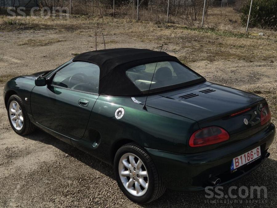 Zaļš Mazda CX-5 2001 Rīga, ar dzinēja tilpumu 1.80 L un nobraukumu 103 tūkst. km par 2250 €, foto 12 vietnē AUTOMOTO.COM.LV