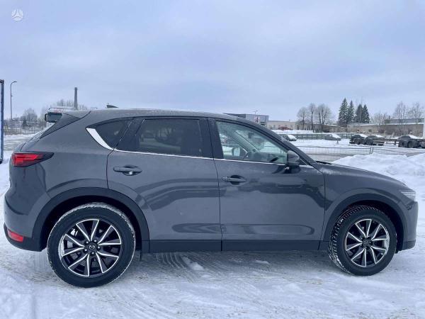 Zaļš Mazda CX-5 2017 Tauragė, ar dzinēja tilpumu 2.19 L un nobraukumu 200 tūkst. km par 11900 €, foto 2 vietnē AUTOMOTO.COM.LV