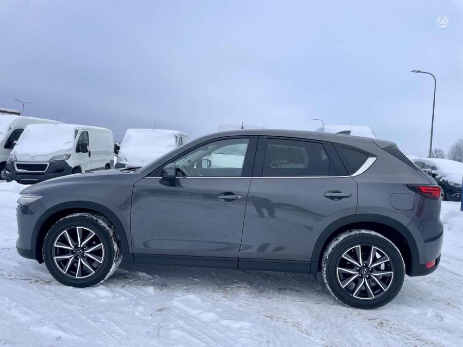 Zaļš Mazda CX-5 2017 Tauragė, ar dzinēja tilpumu 2.19 L un nobraukumu 200 tūkst. km par 11900 €, foto 3 vietnē AUTOMOTO.COM.LV