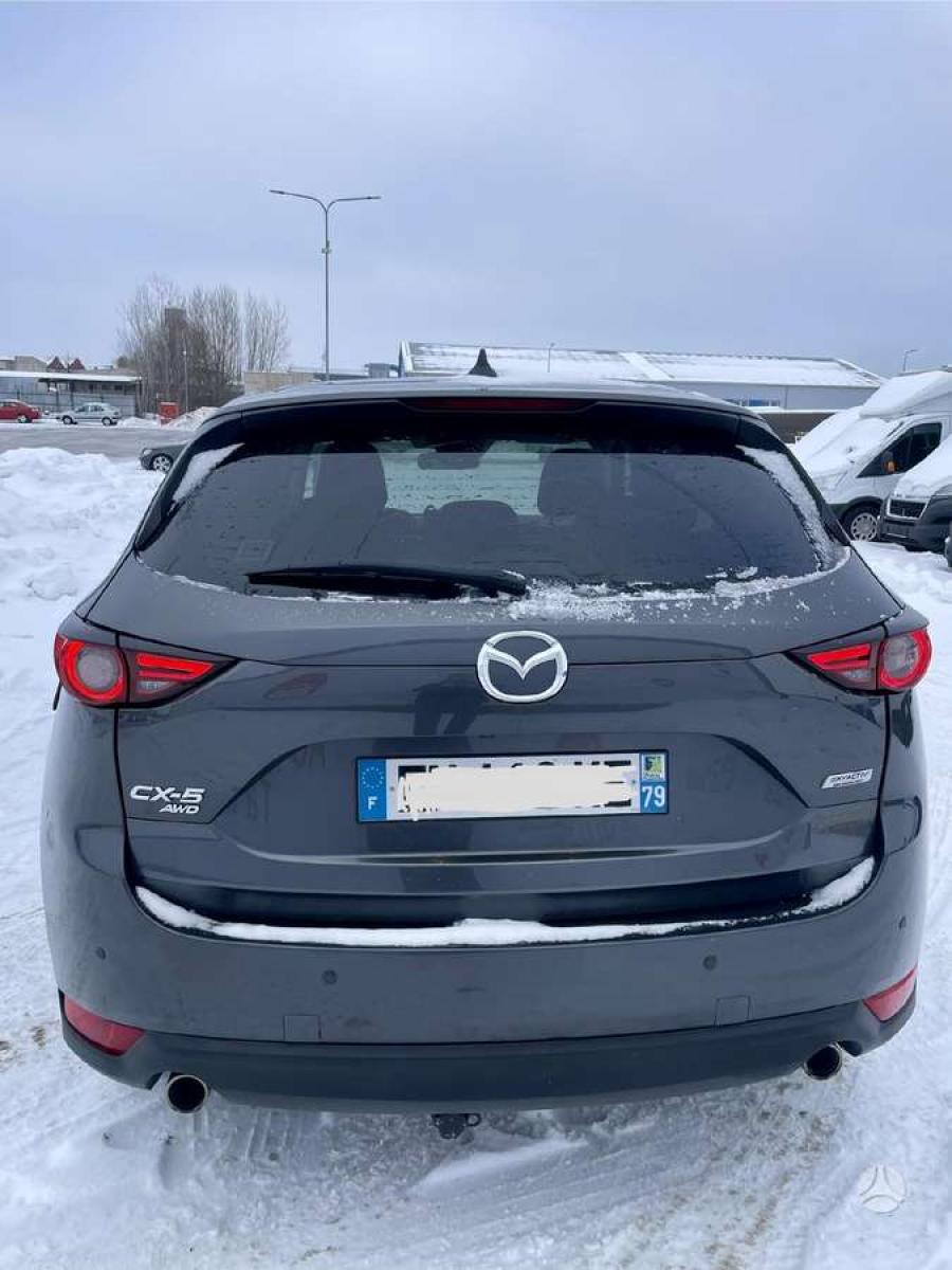 Zaļš Mazda CX-5 2017 Tauragė, ar dzinēja tilpumu 2.19 L un nobraukumu 200 tūkst. km par 11900 €, foto 4 vietnē AUTOMOTO.COM.LV