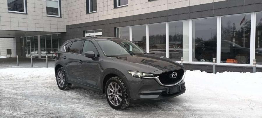 Zaļš Mazda CX-5 2019 Panevēža, ar dzinēja tilpumu 2.19 L un nobraukumu 153 tūkst. km par 11800 €, foto 2 vietnē AUTOMOTO.COM.LV
