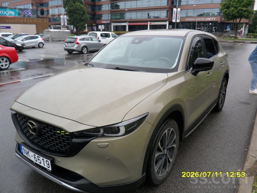 Зеленый Мазда СХ-5 2023 в Рига, объемом двигателя 2.50 л и пробегом 52 тыс. км за 23500 €, фото 1 на AUTOMOTO.COM.LV