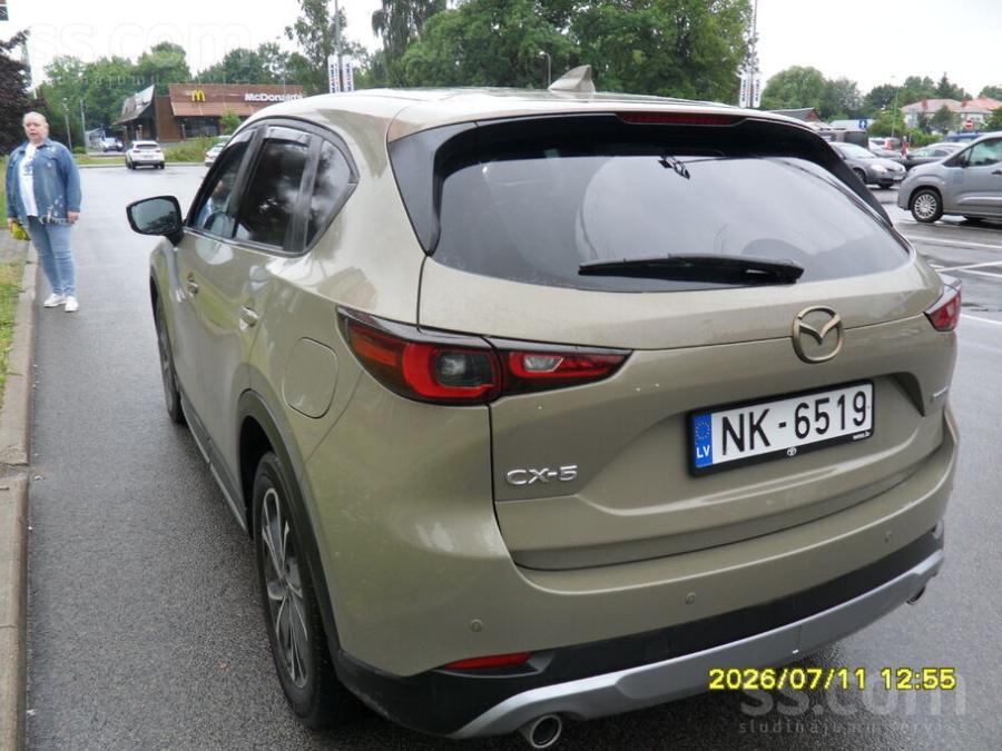 Zaļš Mazda CX-5 2023 Rīga, ar dzinēja tilpumu 2.50 L un nobraukumu 52 tūkst. km par 23500 €, foto 5 vietnē AUTOMOTO.COM.LV